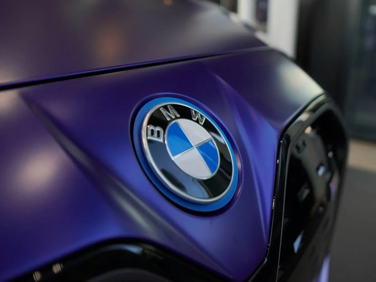 Bmw Avant Logo BMW 8 Series Luxury GT Coupé & Convertible Cars